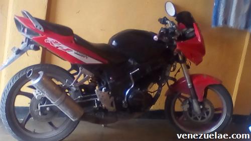 Cambio Bera R1 Por Carro Que Prenda Y Ande Lara en Barquisimeto