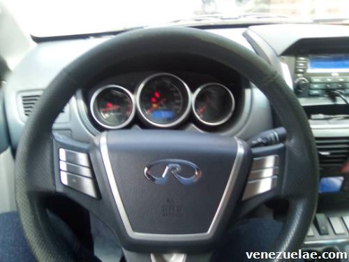 Camioneta Tiuna X5 en Baruta