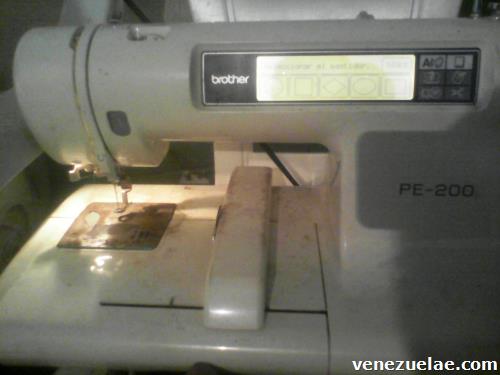Máquina de Bordar Brother Pe-200 en Maturín